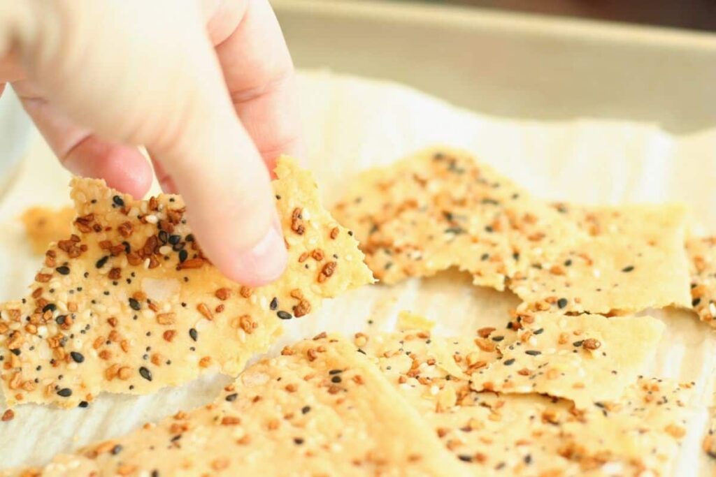 No Roll Sourdough Discard Crackers - Come Home with Bonnie Jean