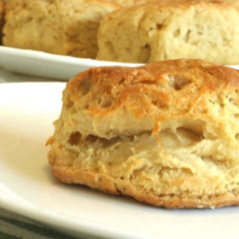 Delicious & Flaky Cast Iron Biscuits - Come Home with Bonnie Jean
