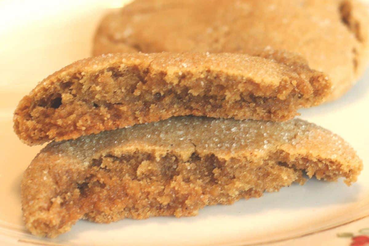 Soft, Chewy Brown Butter Ginger Sourdough Cookies - Come Home with ...