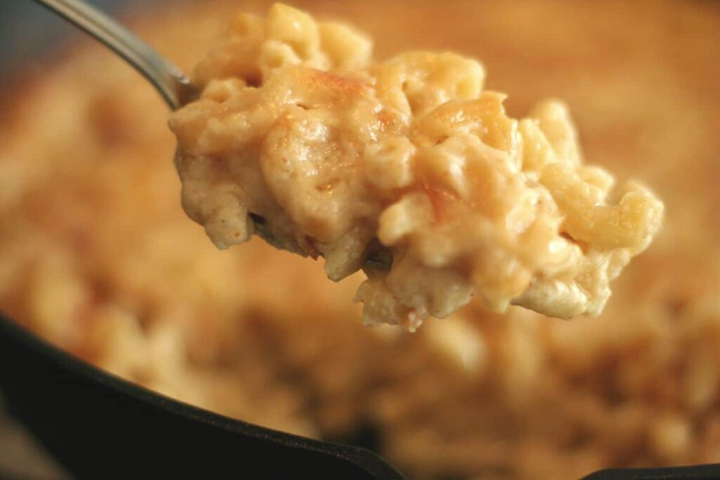 Easy, Delicious Cast Iron Mac and Cheese - Come Home with Bonnie Jean